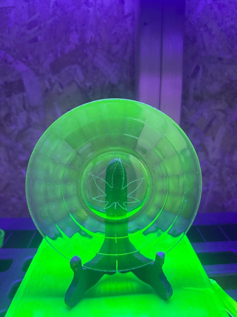 Custom Hand Engraved 420 Uranium Glass Plate. I Repurpose Uranium Glass ...