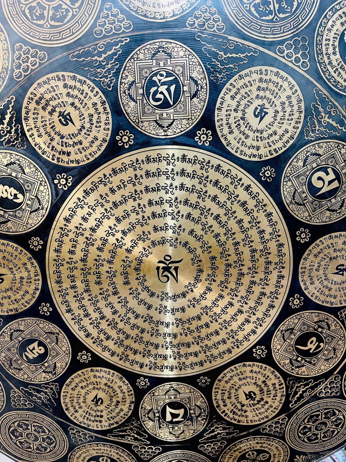 Handcrafted Tibetan Gong: Tree of Life, Sound Healing & Meditation - Etsy
