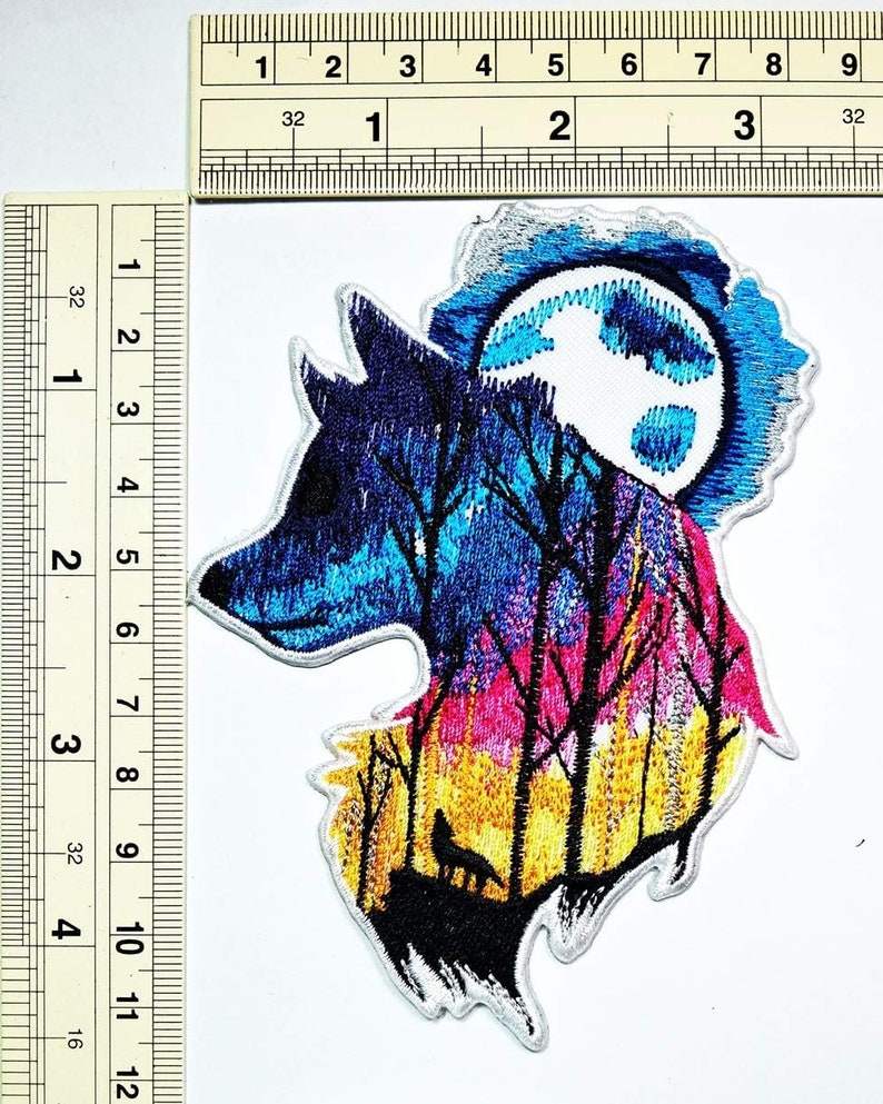 Set of 2 Wolf Howling Full Moon Paws Foot Cartoon Patch Wolf Patches Clothing Sew on Appliques ...