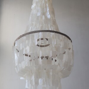Natural Capiz Shell Ceiling Light , Capiz Shell Shell Chandelier Bali ...