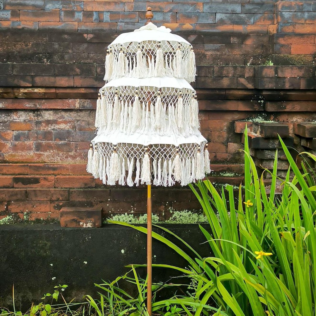 Triple Parasol in off White for Table Decoration,table Parasol ...