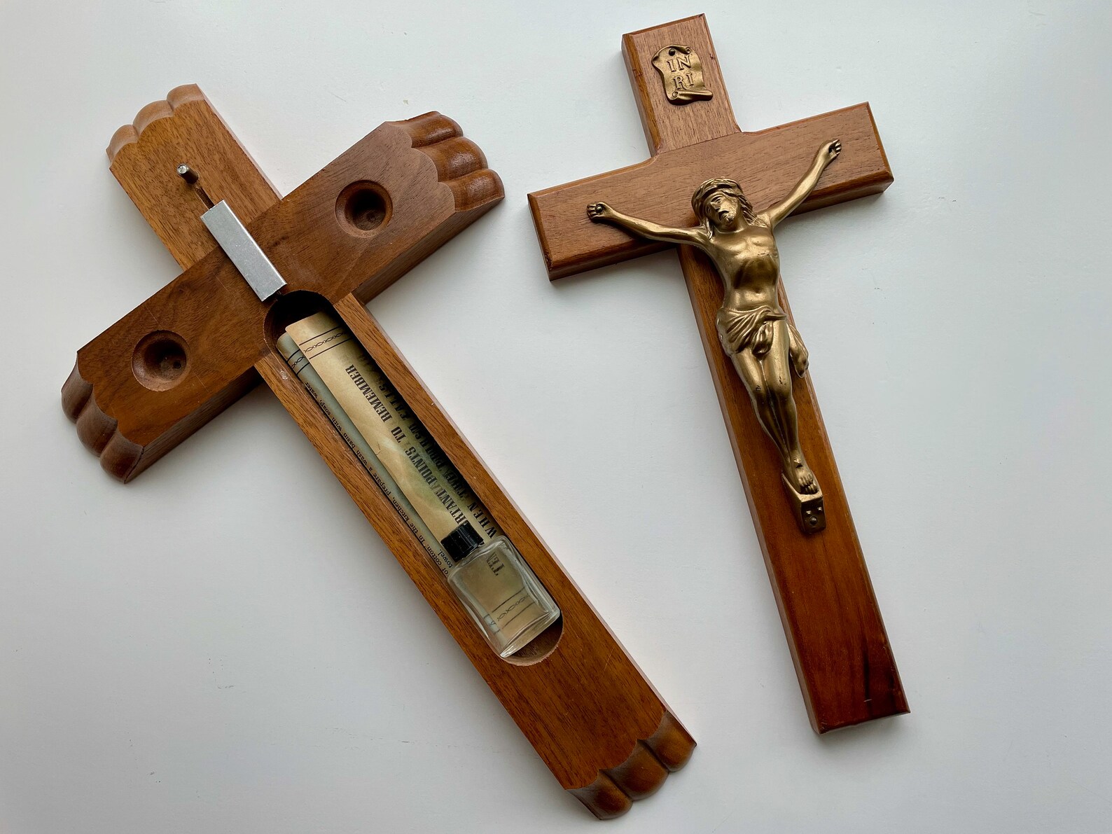 Vintage Catholic Crucifix With Sick Call Kit - Etsy