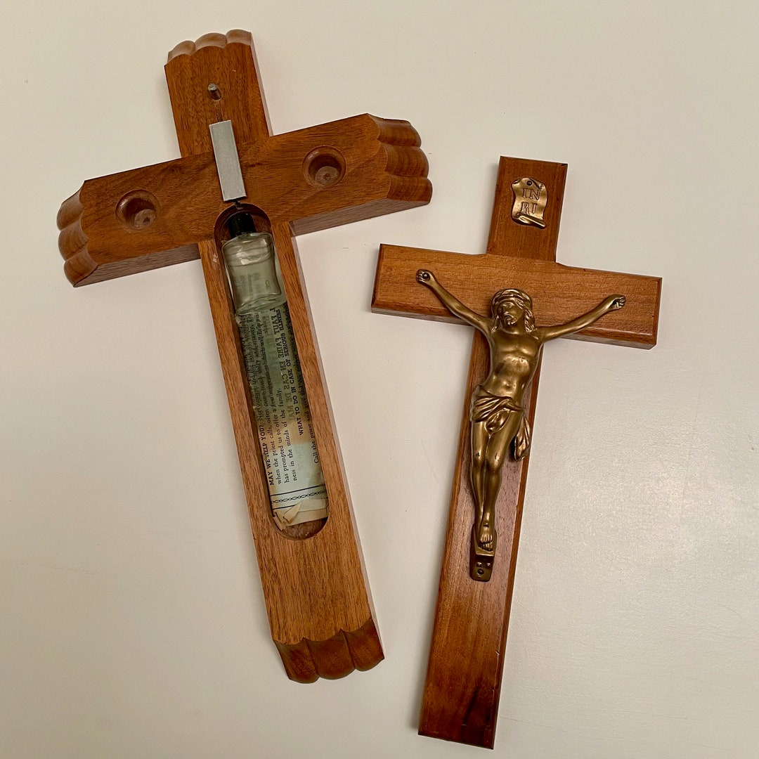 Vintage Catholic Crucifix With Sick Call Kit - Etsy