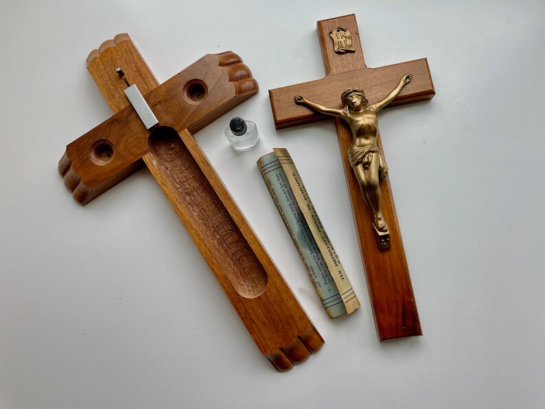 Vintage Catholic Crucifix With Sick Call Kit - Etsy