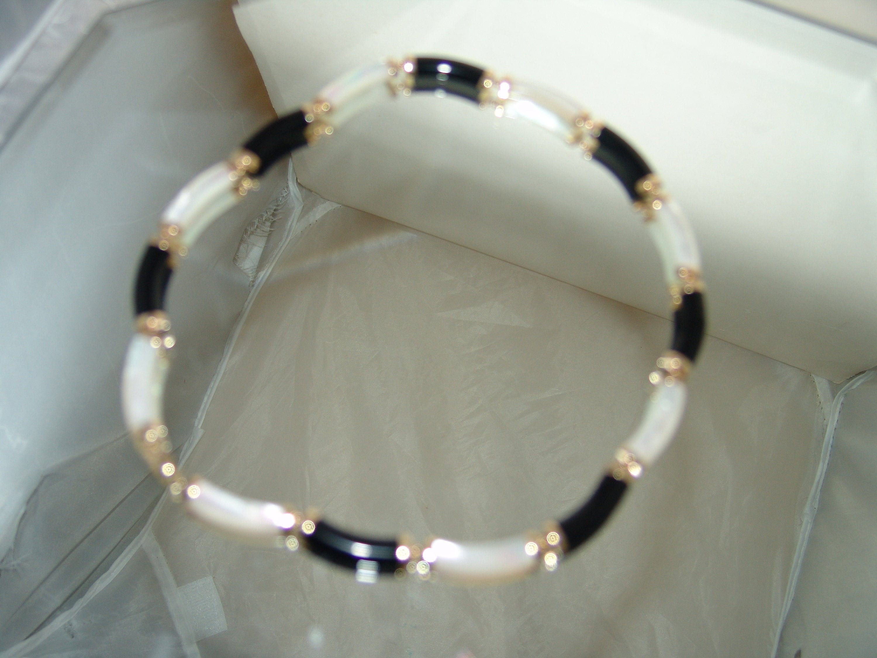 14k Gold Mother of Pearl Onyx Link Necklace Vintage - Etsy