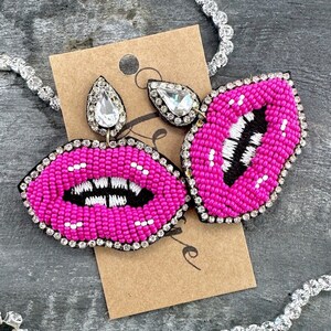 Hot Pink LIPS Seed Bead Bling Earrings - Etsy