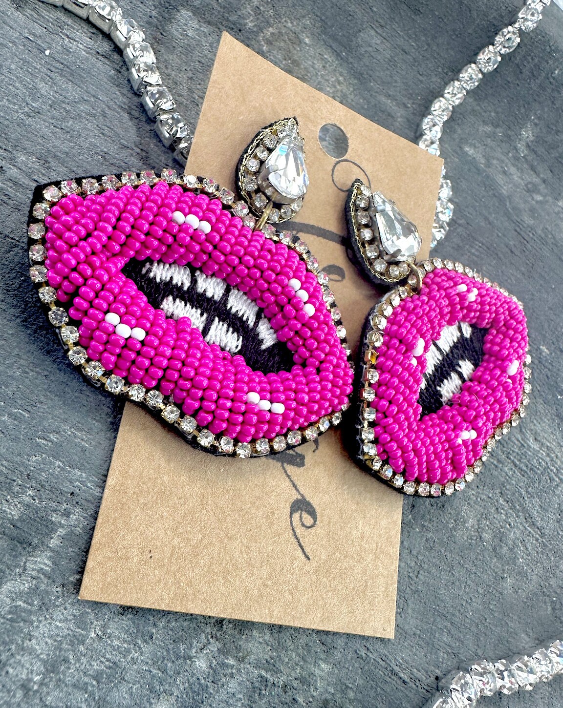 Hot Pink LIPS Seed Bead Bling Earrings - Etsy