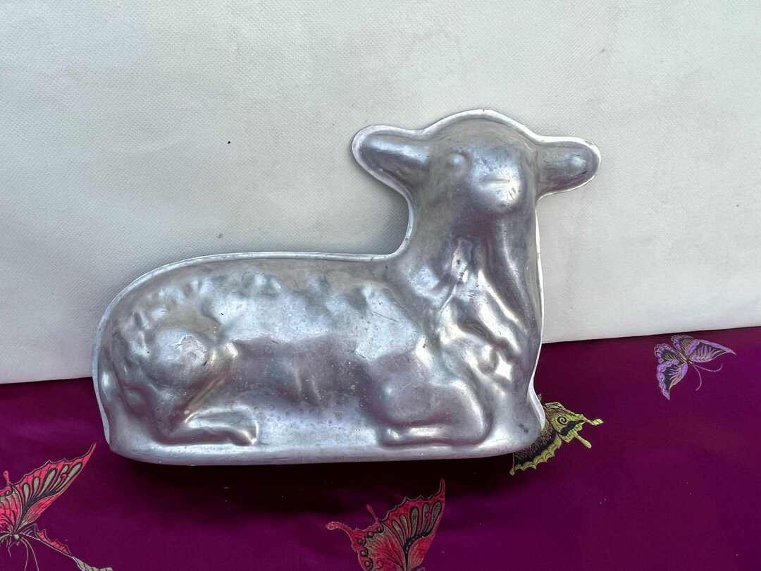 Vintage Aluminum Lamb Cake Pan, Specialty Baking Pan, Family ...
