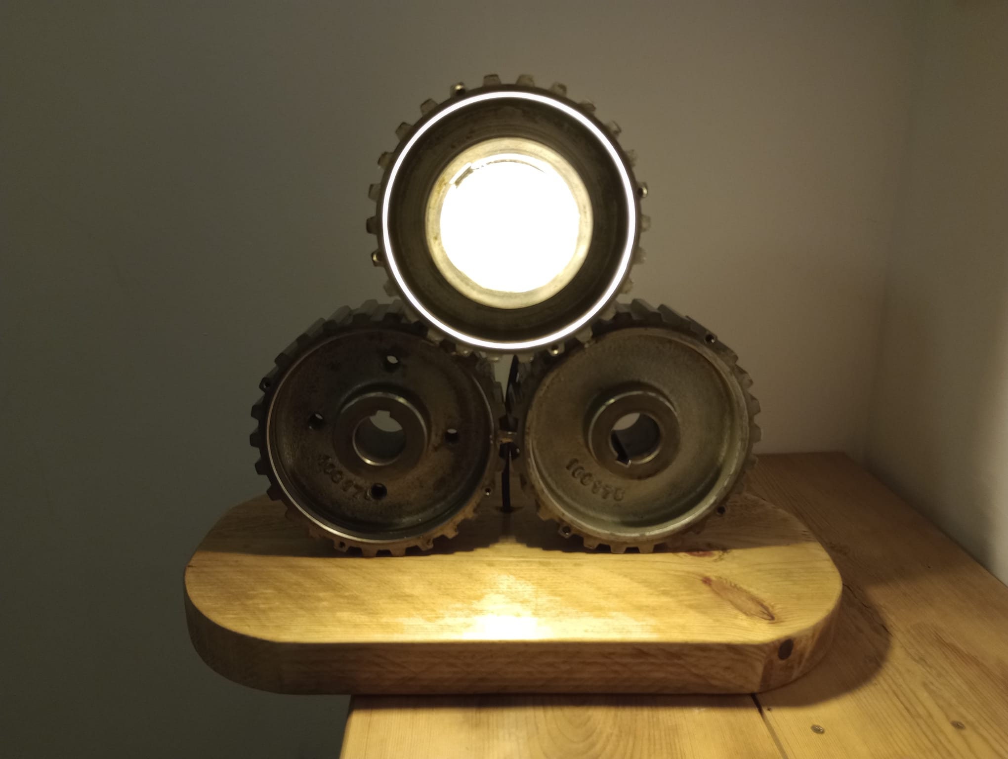 Pulley Pyramid Lamp - Etsy
