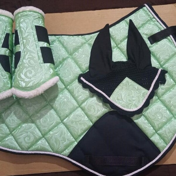 Horse Saddle Pad - Etsy