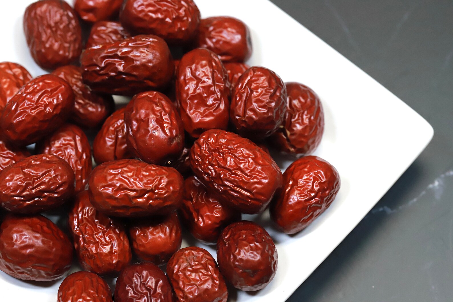 Premium Red Date With Seed 4oz - Etsy