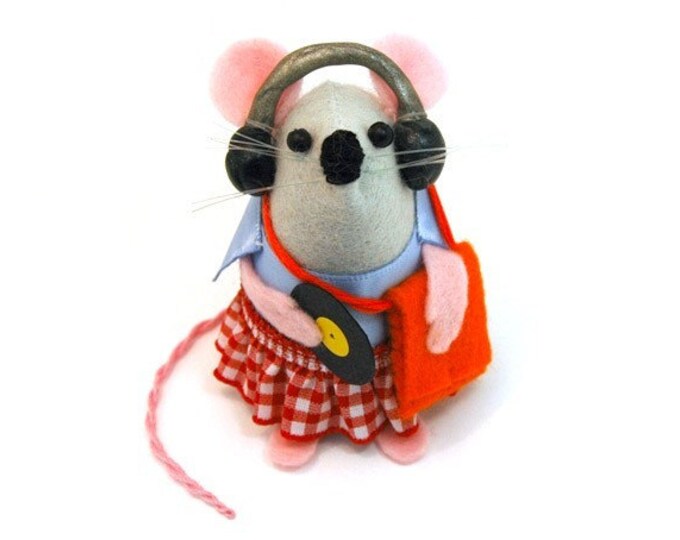 Female DJ Mouse Handmade Felt Ornament - Etsy