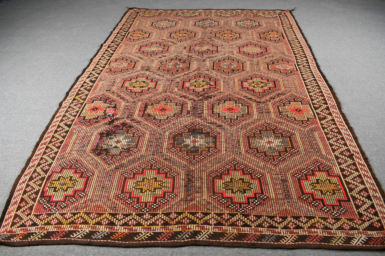 Vintage Kilim, Turkish Kilim, Large Kilim, Embroidered Oushak Kilim ...