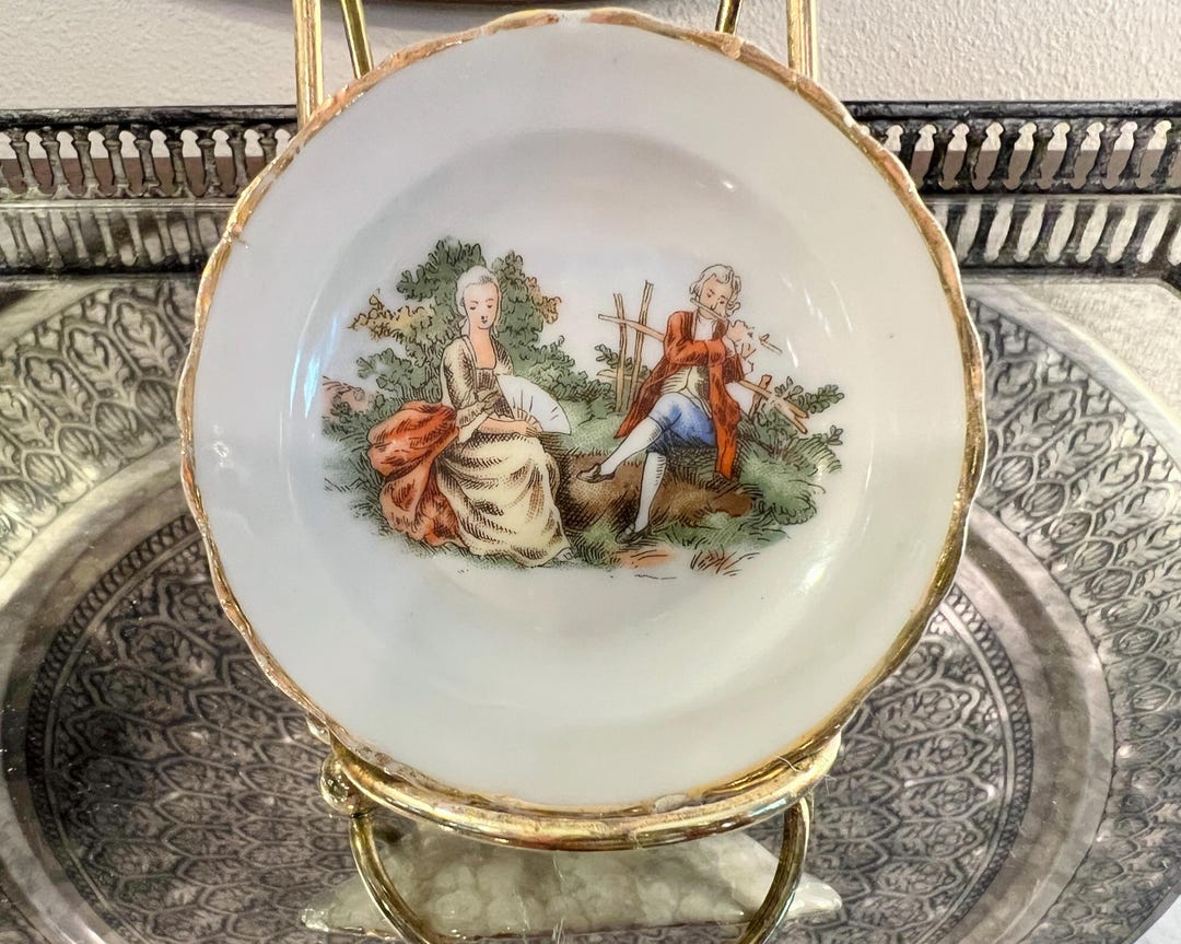 Victorian Couple Miniature Plate, Gold Guilt Edging, Early 1940’s Era ...