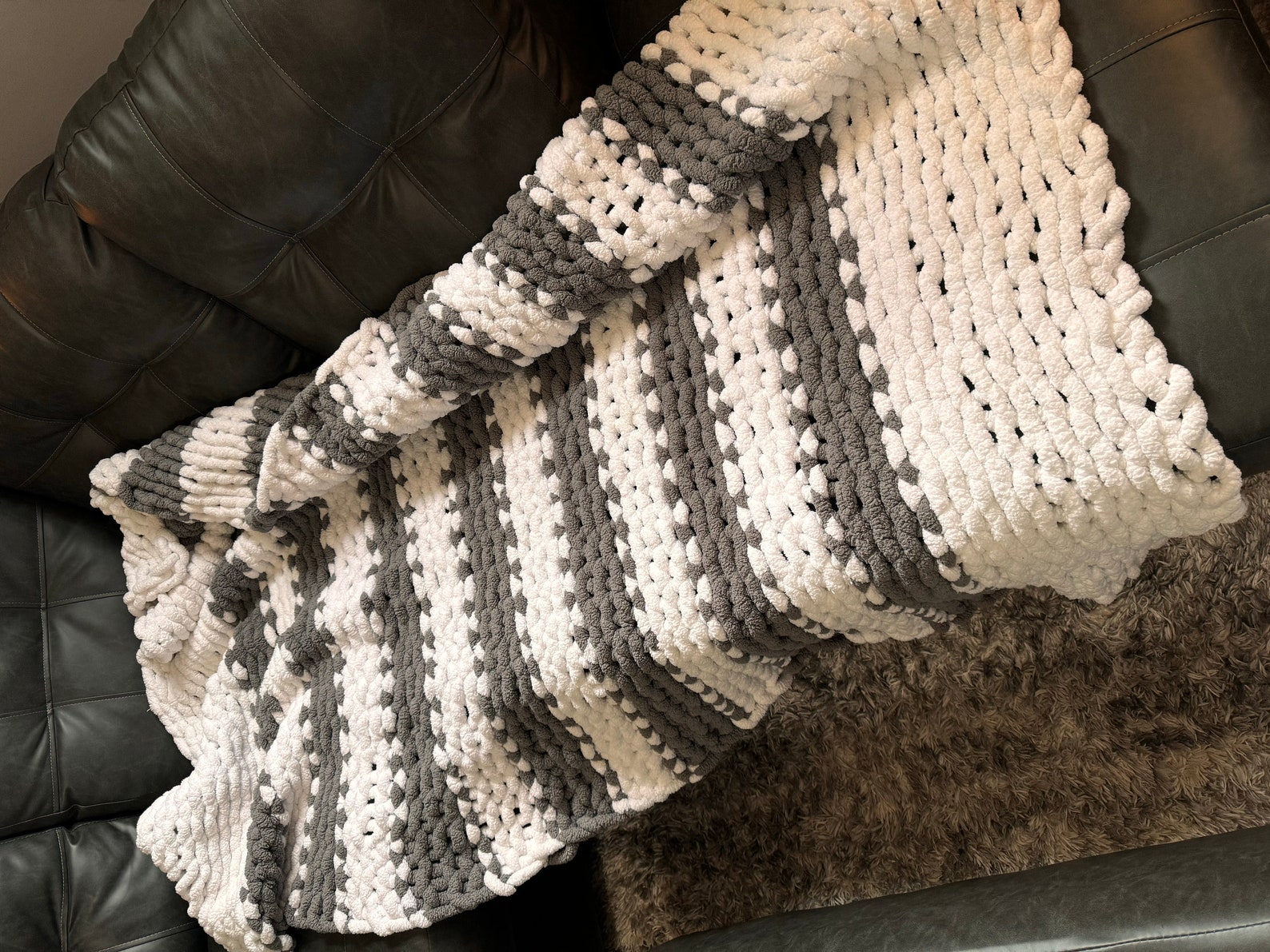 Heavy, Soft 600g Blankets for All Seasons. Perfect Blanket for That ...