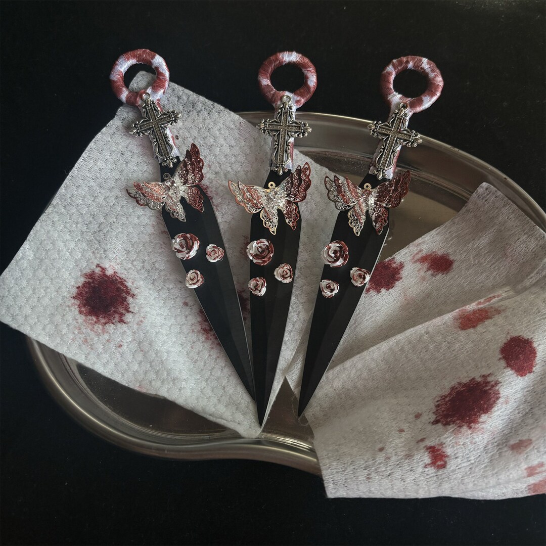 Handmade Knife demon's Eye Kunai Cthulhu Edition Halloween Decorations ...