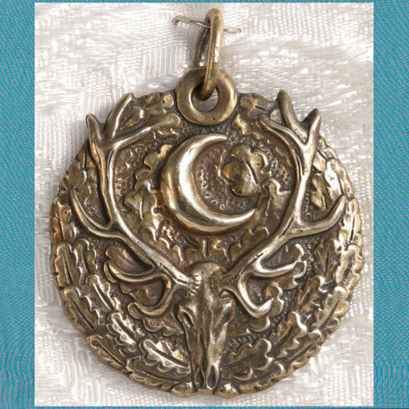 Gold Celtic Stag Pendant - Etsy