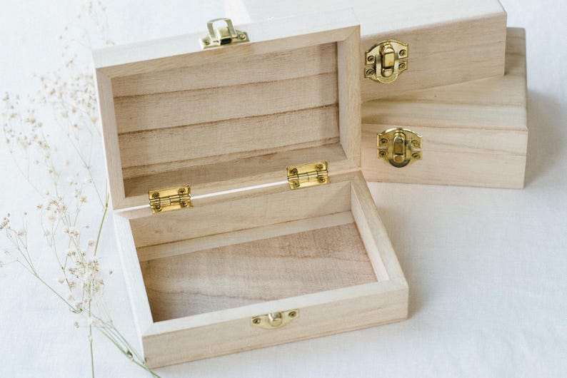 Personalized Wooden Time Capsule Box: Milestone Keepsake - Etsy