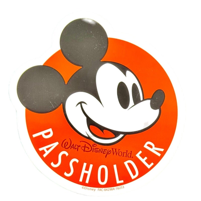 Annual Passholder - Etsy