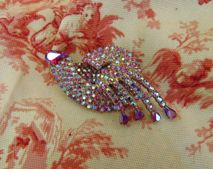 Elegant Vintage Gold Leaf Ruby Red Rhinestones Flower Brooch Pin Gold ...