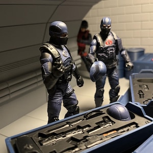 Mission Crate: Large Cobra Officer 37 & Trooper (24 or Retro) Case ...