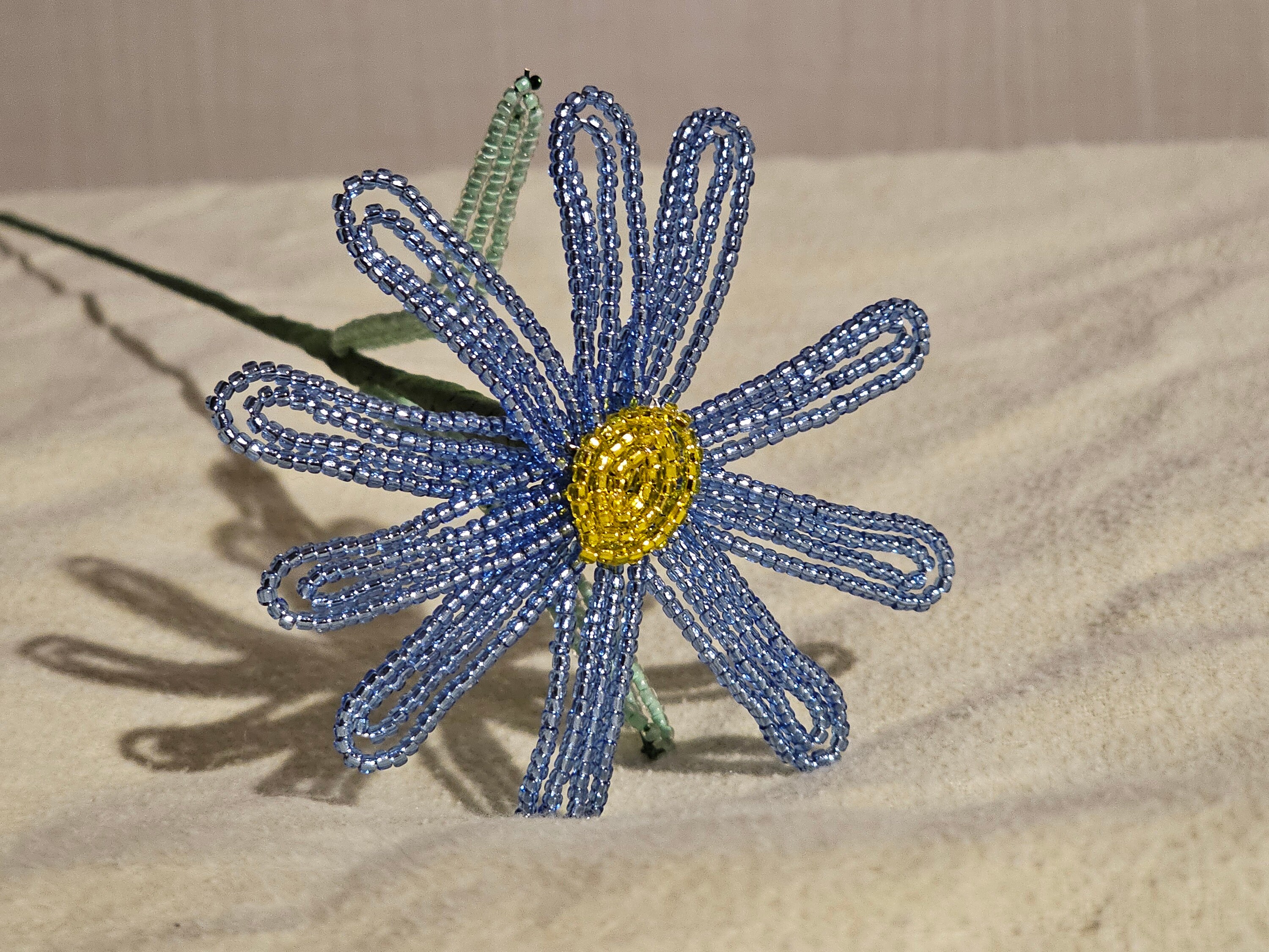 6 French Beaded Flowers Periwinkle Daisy Bouquet 1/2 Dozen Daisies 12 ...