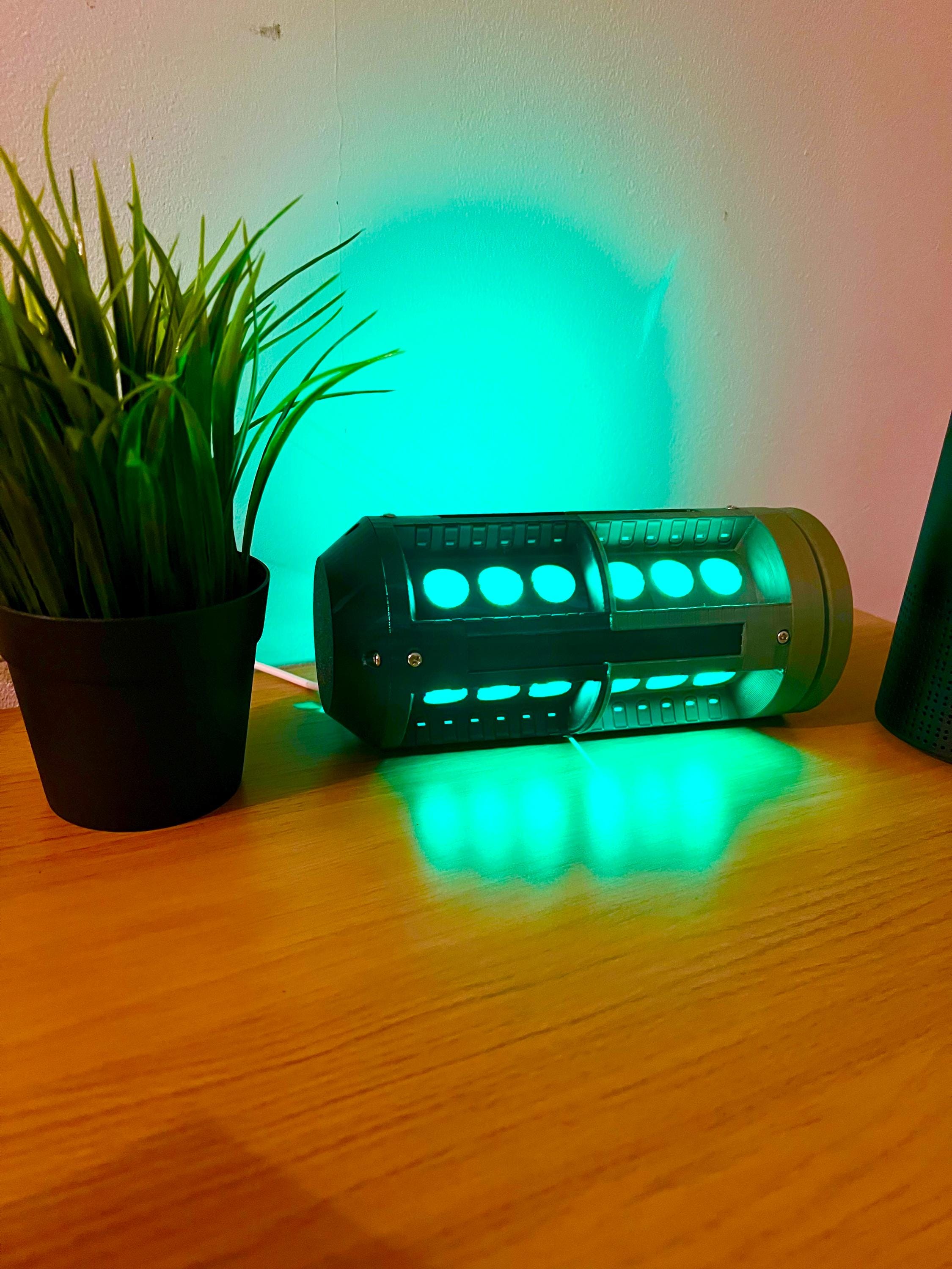 Titanfall 2 Inspired Light-up Battery Replica - Perfect for Fans and ...