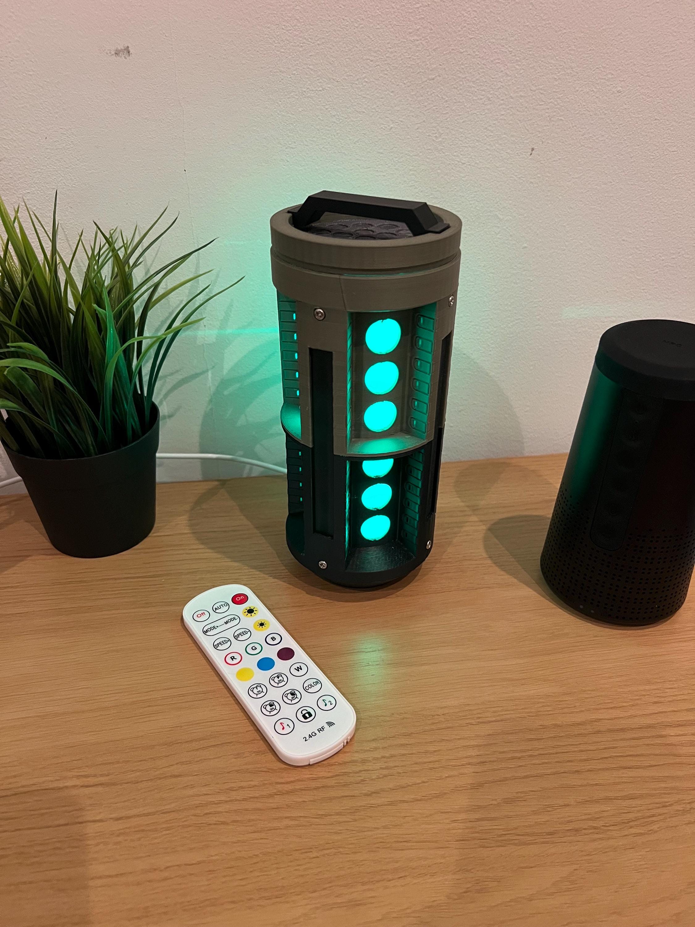 Titanfall 2 Inspired Light-up Battery Replica - Perfect for Fans and ...