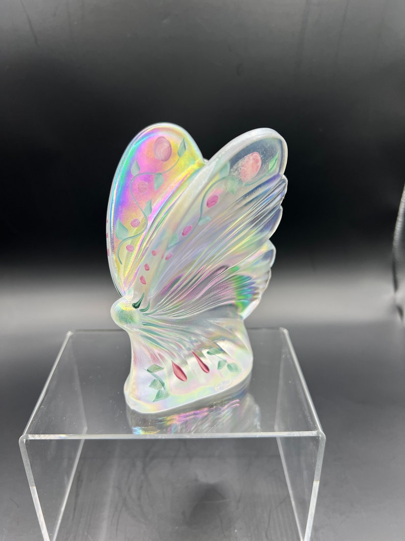Vintage Fenton Iridescent, Hand-painted Butterfly Figurine Paperweight ...