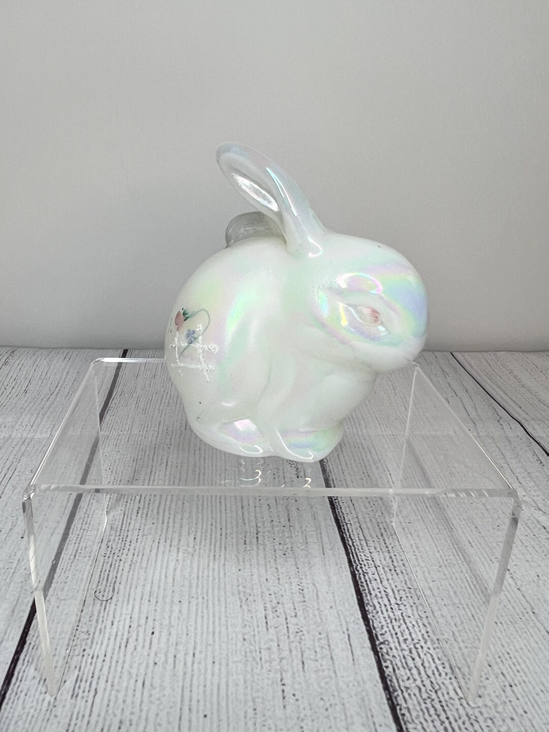 Vintage Signed Fenton Iridescent Hand Painted Bunny Rabbit Glass ...