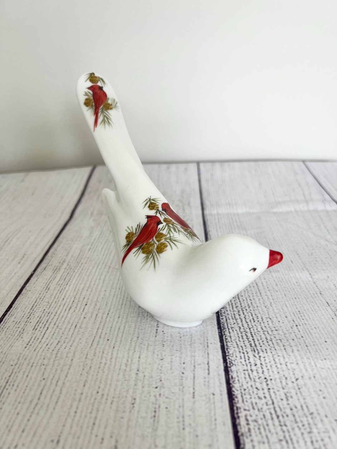 Beautiful Vintage Fenton Hand Painted Cardinals on White Bird of ...