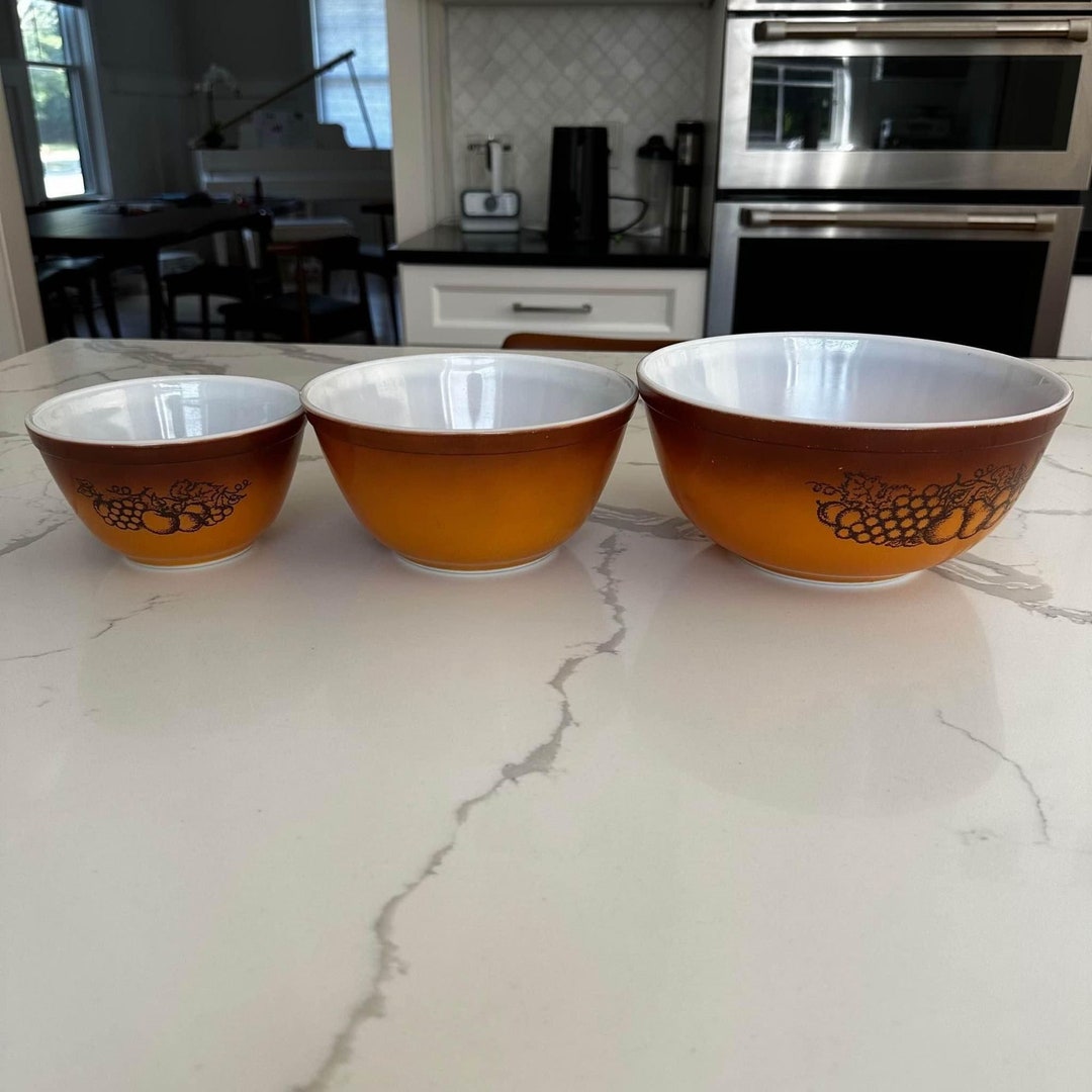 1950s Vintage Pyrex Bowl Set, Old Orchard Harvest Pyrex, 3 Pyrex ...