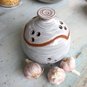 Large Garlic Keeper or Shallot Pot in Shale- Made to Order - Etsy