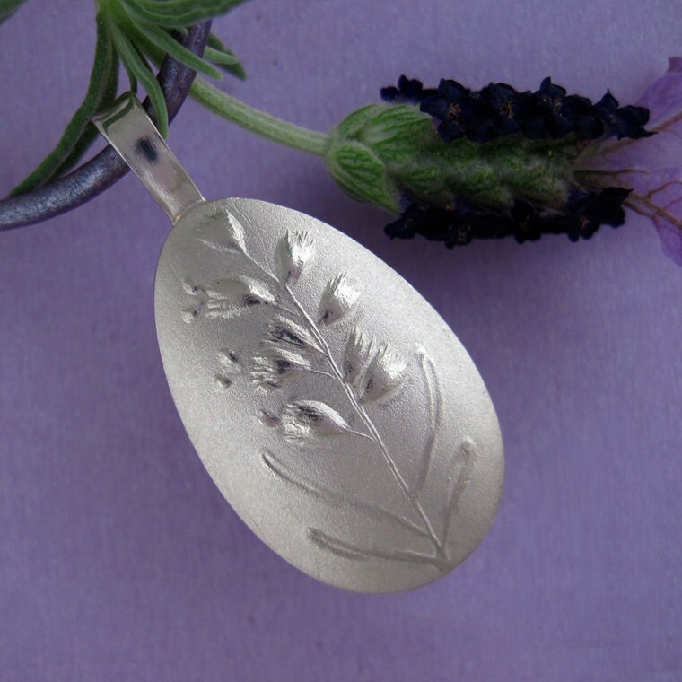 AROMATHERAPY LOCKET, Silver LAVENDER Sachet, Sprig Locket Collection ...