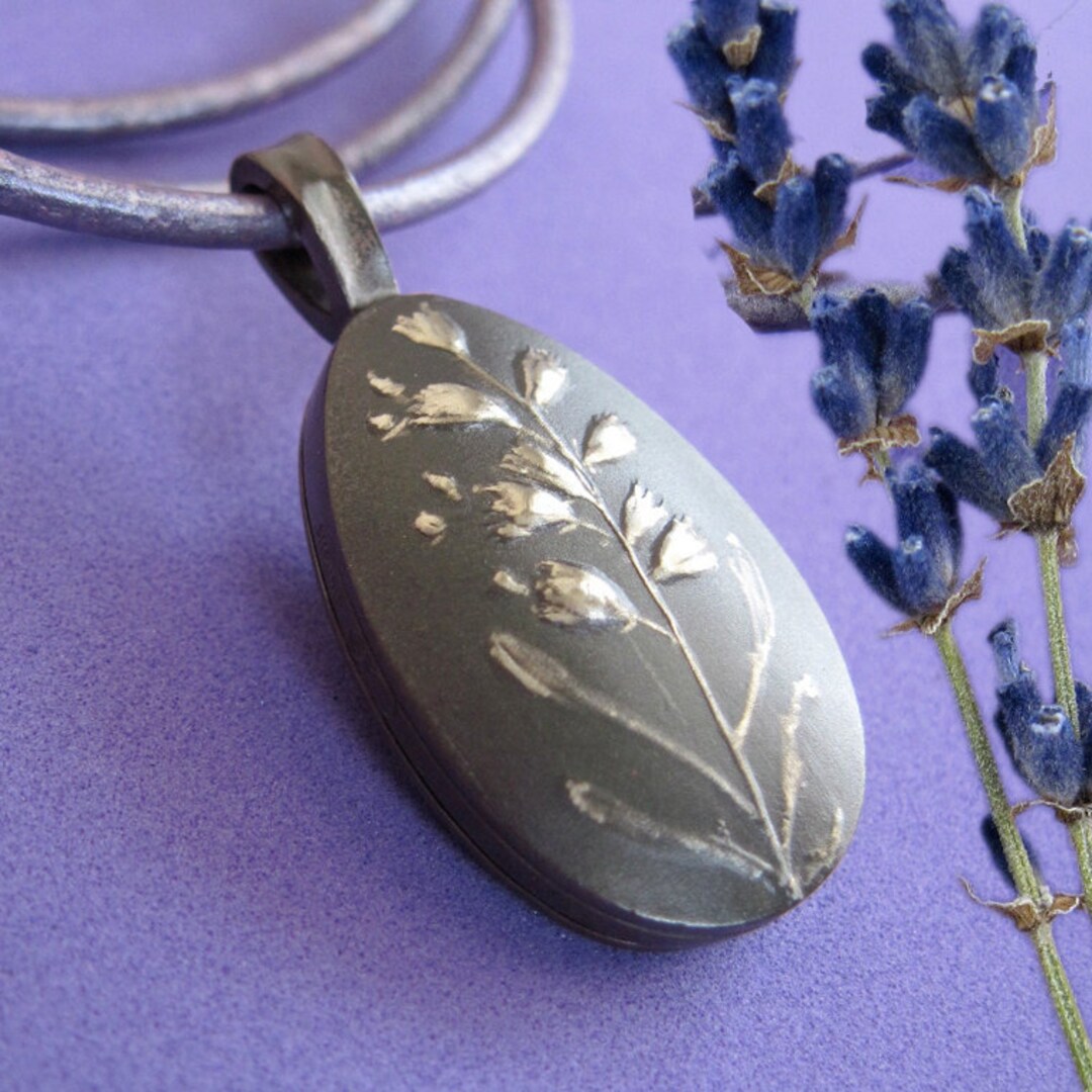 Lavender Sachet Locket, Silver Diffuser Necklace Lavande Collection - Etsy