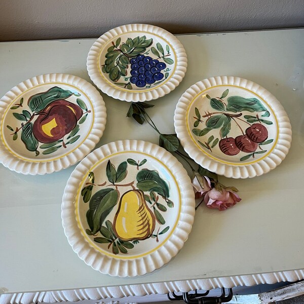 Red Wing Plates - Etsy