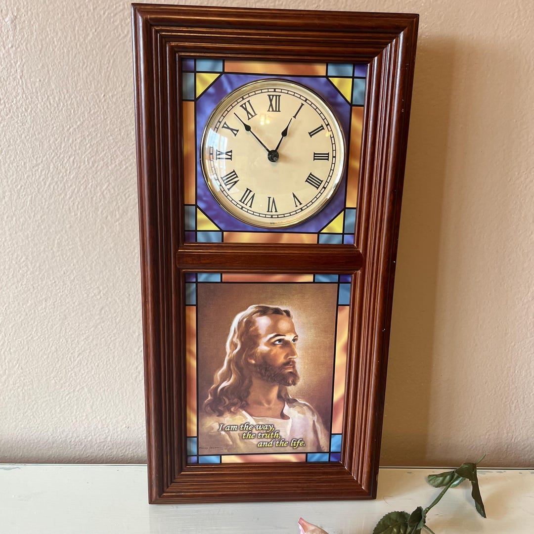 The Life of Christ Stained Glass-like Clock by Danbury Mint / Lit ...