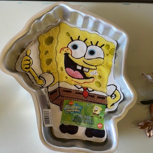 Choice of Vintage Wilton Aluminum Cake Pans, Made in Korea, China ...