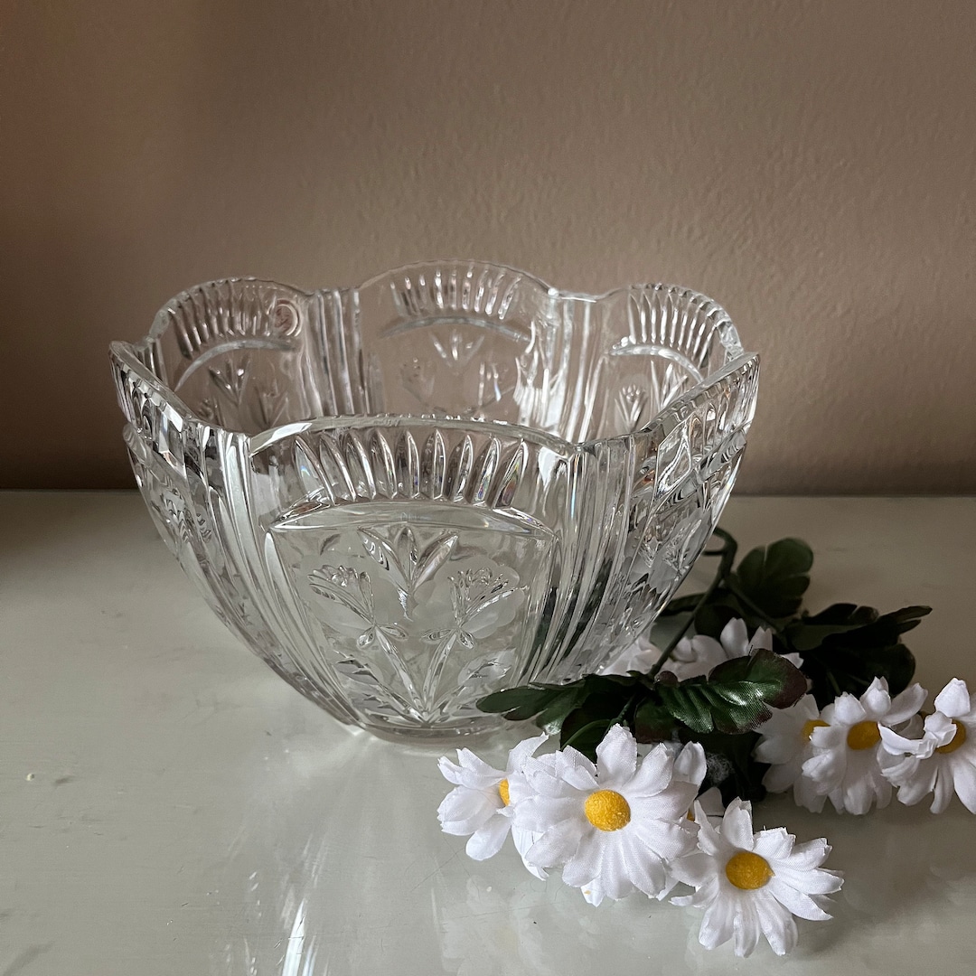 Vintage Pressed Glass Salad Bowl, Rose Bowl, Crystal Bowl With Etched ...