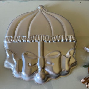 Choice of Vintage Wilton Aluminum Cake Pans, Made in Korea, China ...