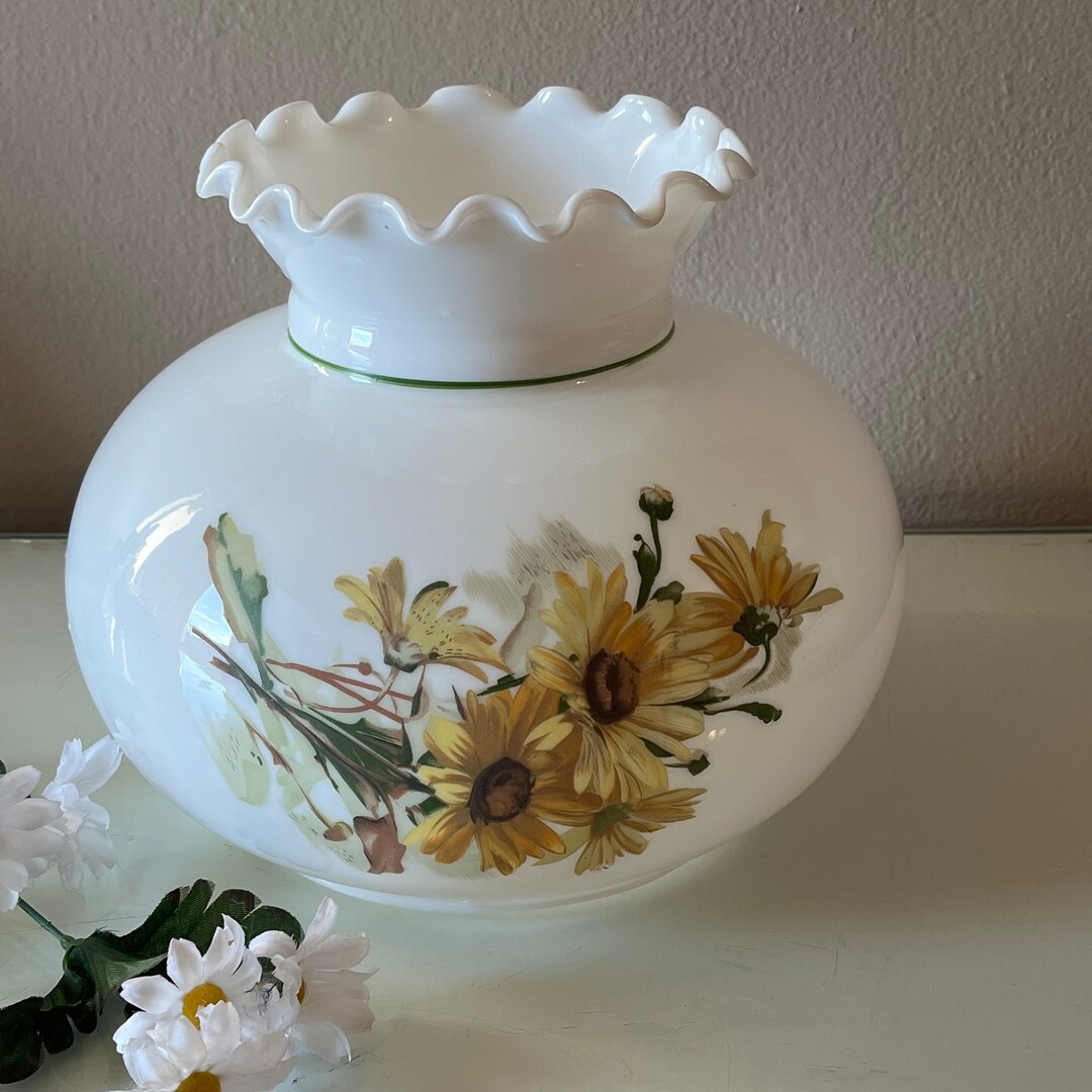 Vintage Large Glass Shade for Hurricane, GWTW or Pole Lamp / Yellow and ...