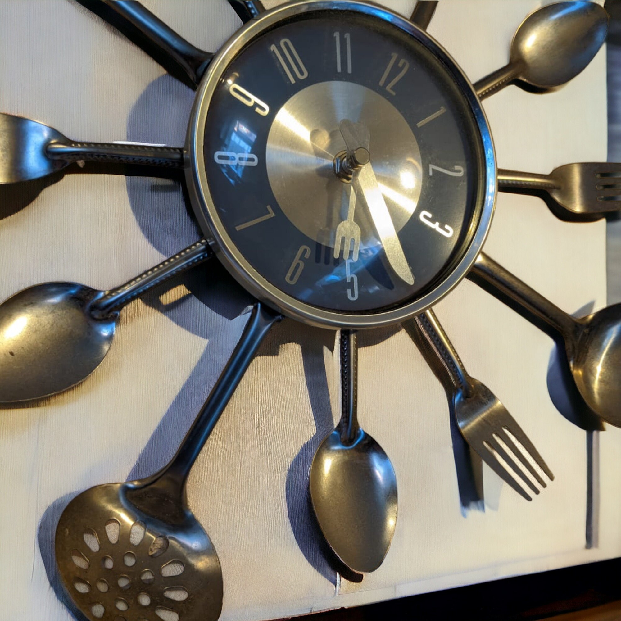 Steel Cutlery Clock, Kitchen Set Wall Clock Decoration, Unique Kitchen ...