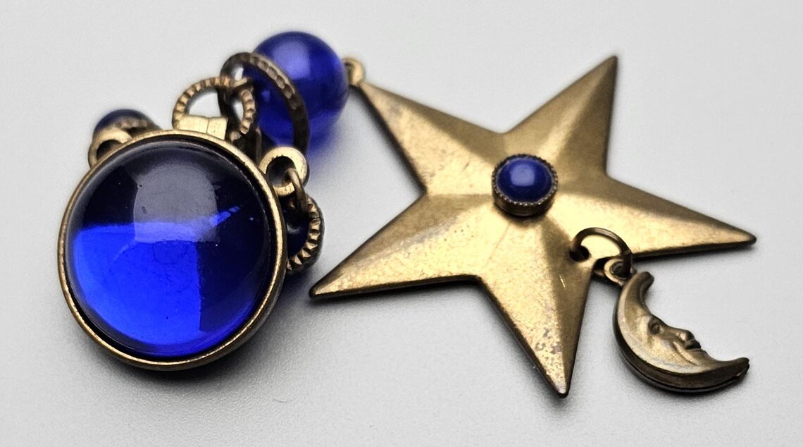 Cobal Blue Carbochon 1970s, Moon Star Dangle Clip Earings. - Etsy