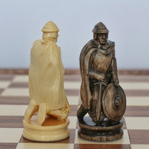 Medieval Themed Chess Set Pieces, Large Wood Carving Chess Pieces With ...
