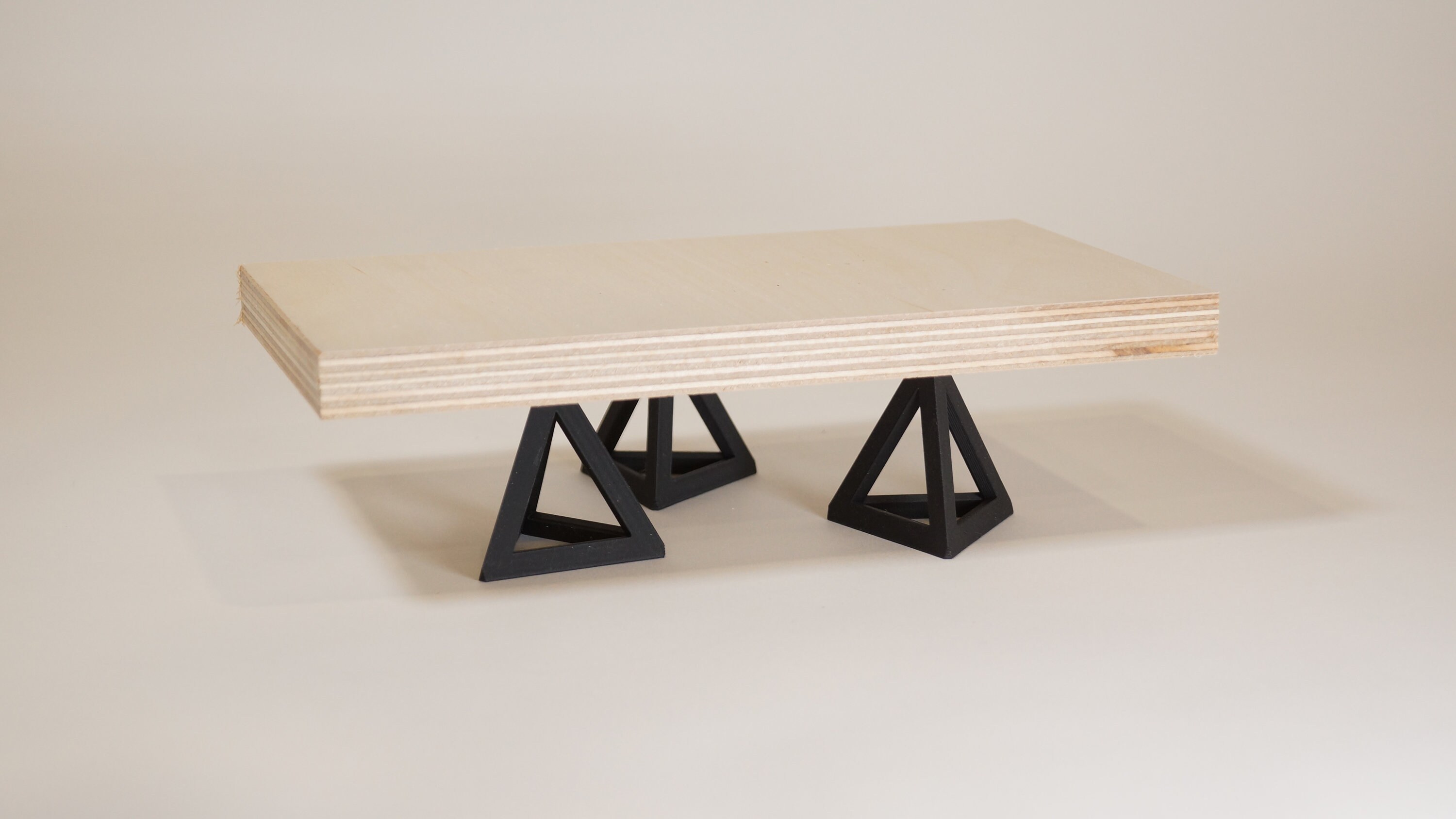 Paint Triangle Pyramid Stand Painting Cone Pads Lifting Strong Blocs 3D ...