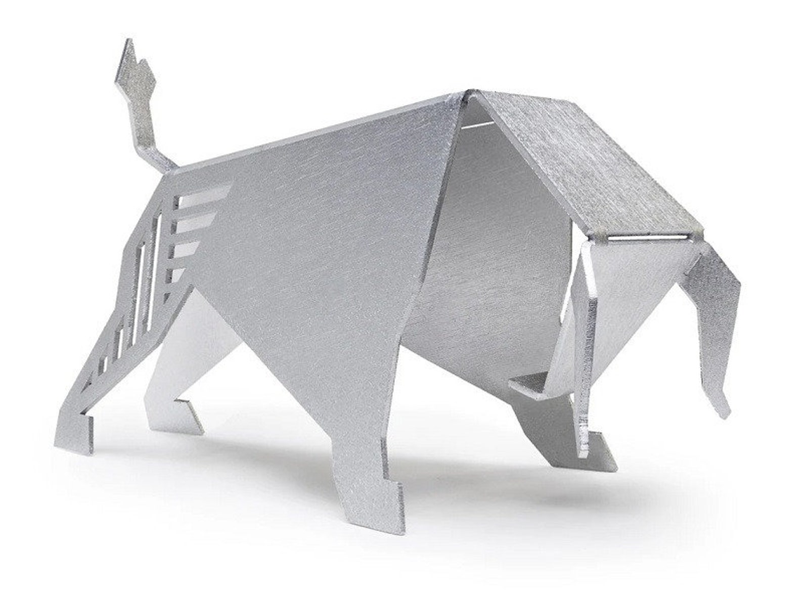 Bull Geometric Figurine | Taurus Modern Sculpture | Wall Street ...