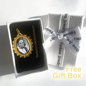 Custom Memorial Gifts for Graduation, Custom Photo Tassel Charm Keep ...