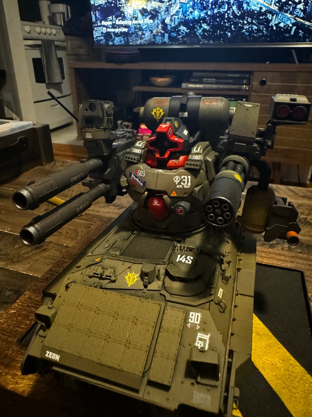 Ms-09 Dom Zeon Tank 1/100 Gundam - Etsy