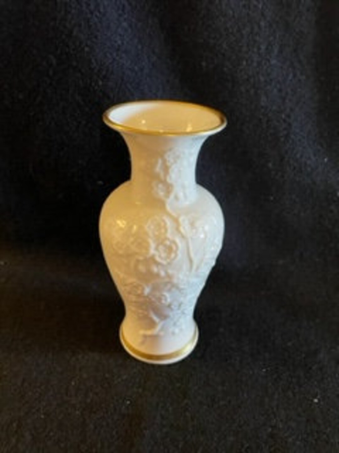 Lenox Ming Blossom Vase - Fine Bone China by Lenox - White Gold Rimmed Vase by Lenox - Vintage ...