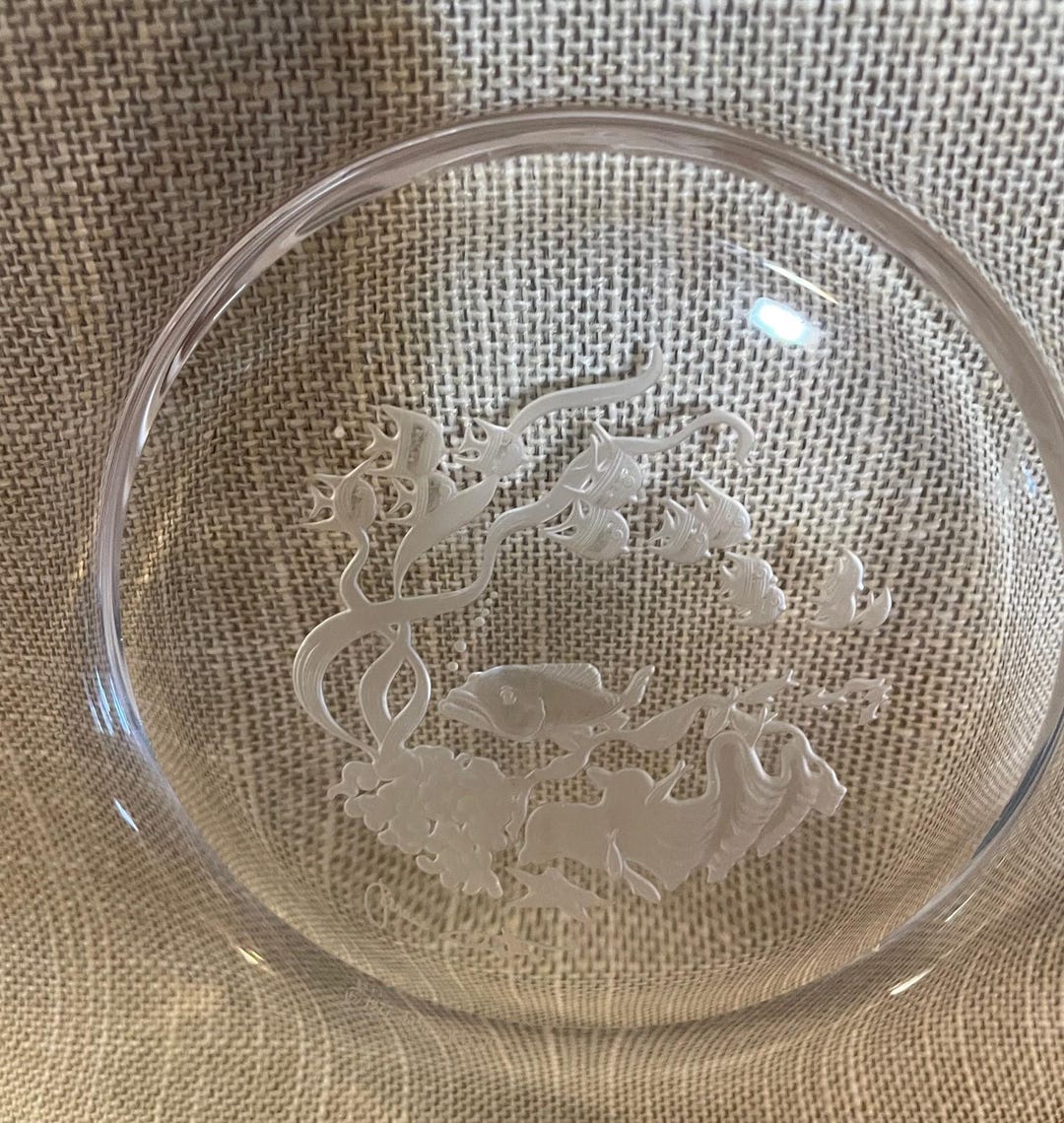 Franklin Mint Fish of the Oceans Clear Glass Plate Signed by James ...